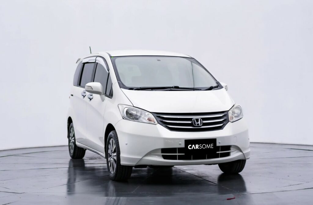 MPV มือสองน่าใช้ ราคาดี ยี่ห้อไหนดี 2023 - CARSOME Thailand