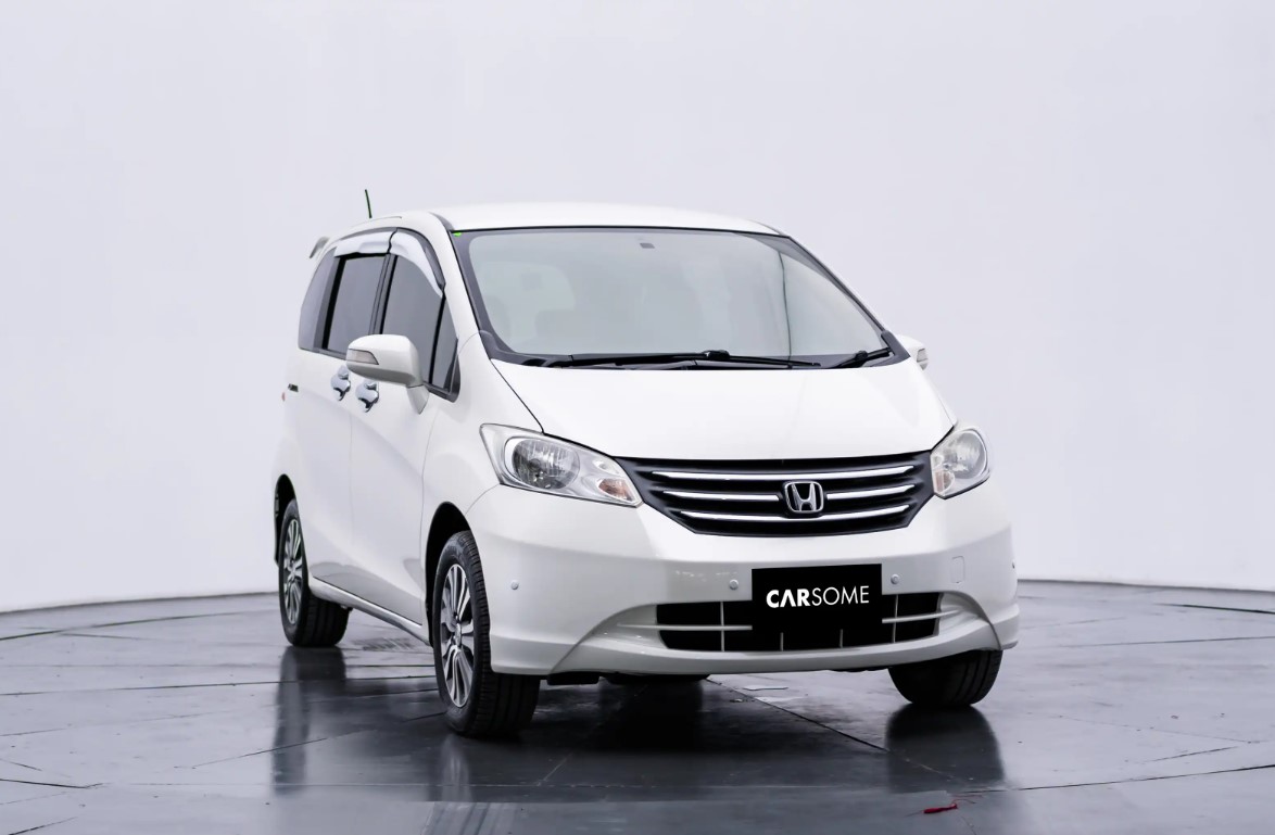 รถ MPV มือสองน่าใช้ ราคาดี ยี่ห้อไหนดี 2023 - CARSOME Thailand